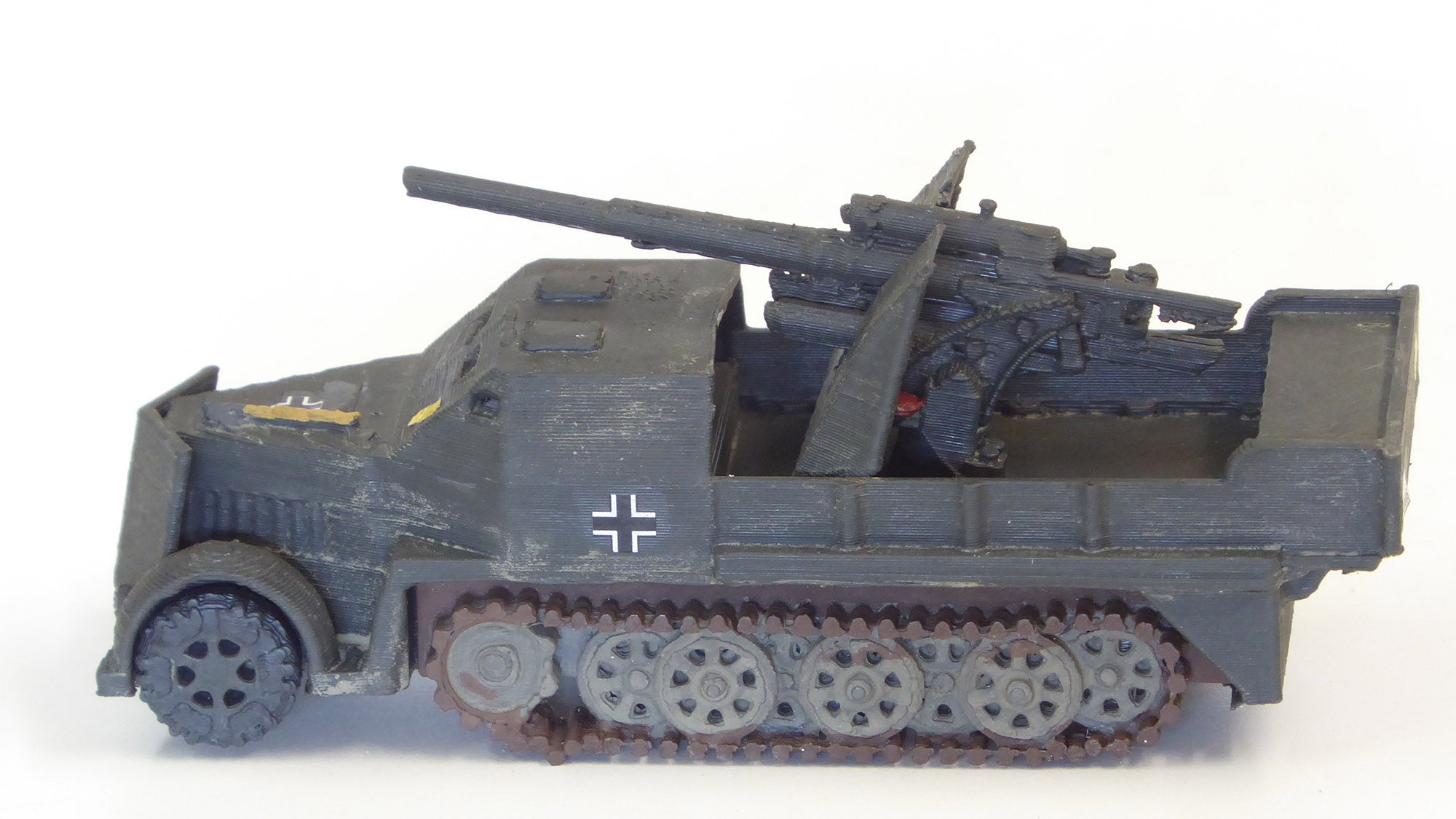 Zugkraftwagens 12t (Sd Kfz 8) Typ DB 9 mit 8,8cm Flak – 3D-Scale